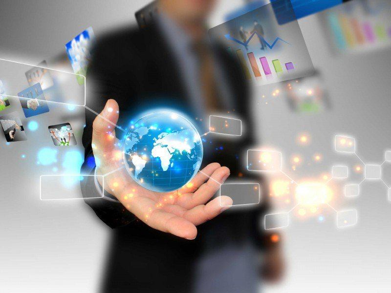 Creating eLearning Solutions For An Enterprise-Wide Global Audience: 4 ... Creating eLearning Solutions For An Enterprise-Wide Global Audience: 4 ...